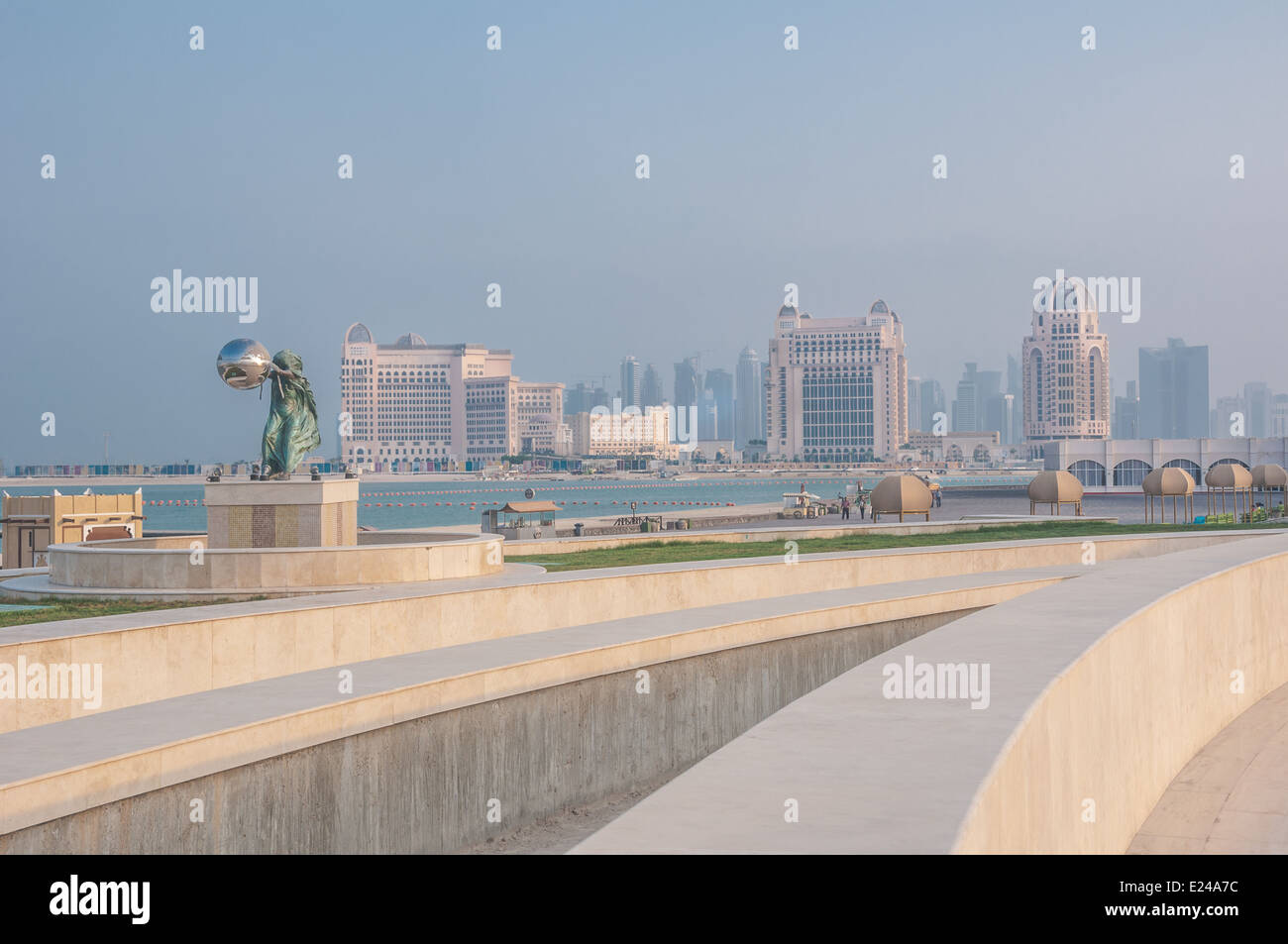 Bellissimo doha immagini e fotografie stock ad alta risoluzione - Alamy