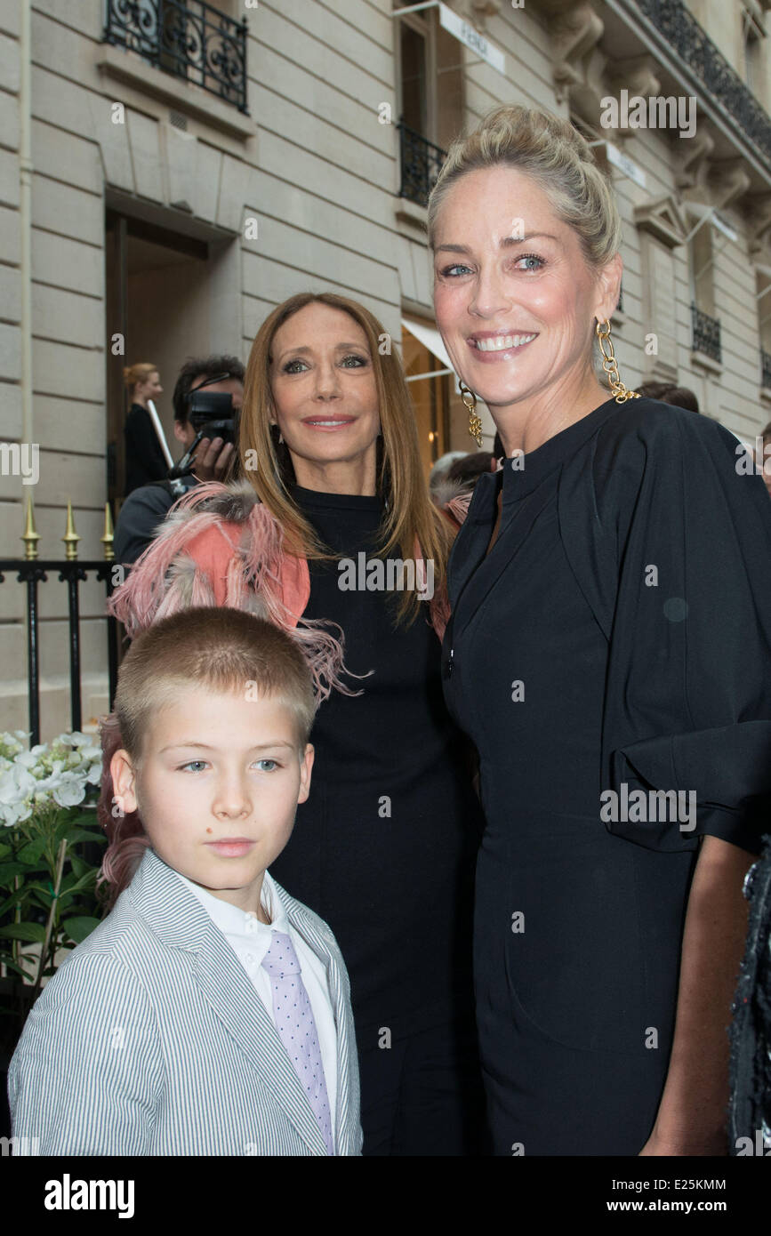 Sharon stone and roan joseph bronstein immagini e fotografie stock ad ...