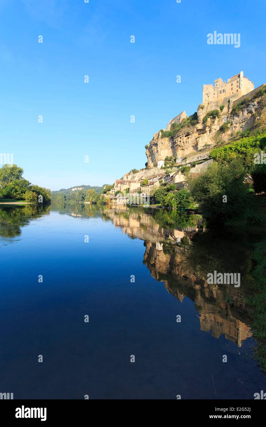 Francia Dordogne Périgord Noir Valle della Dordogna Beynac et Cazenac ...