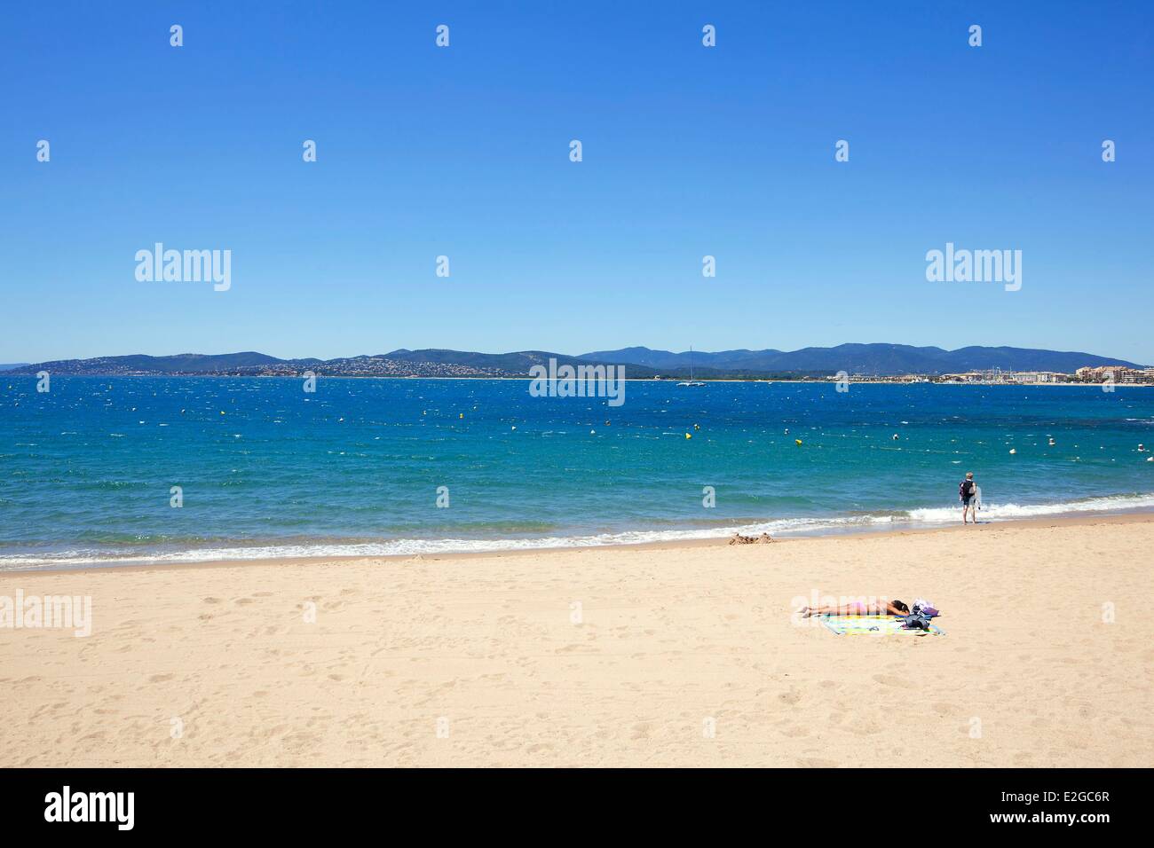 Saint raphael beach immagini e fotografie stock ad alta risoluzione - Alamy