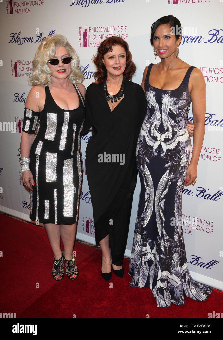 L endometriosi Foundation of America celebra il quinto annuale Blossom ...