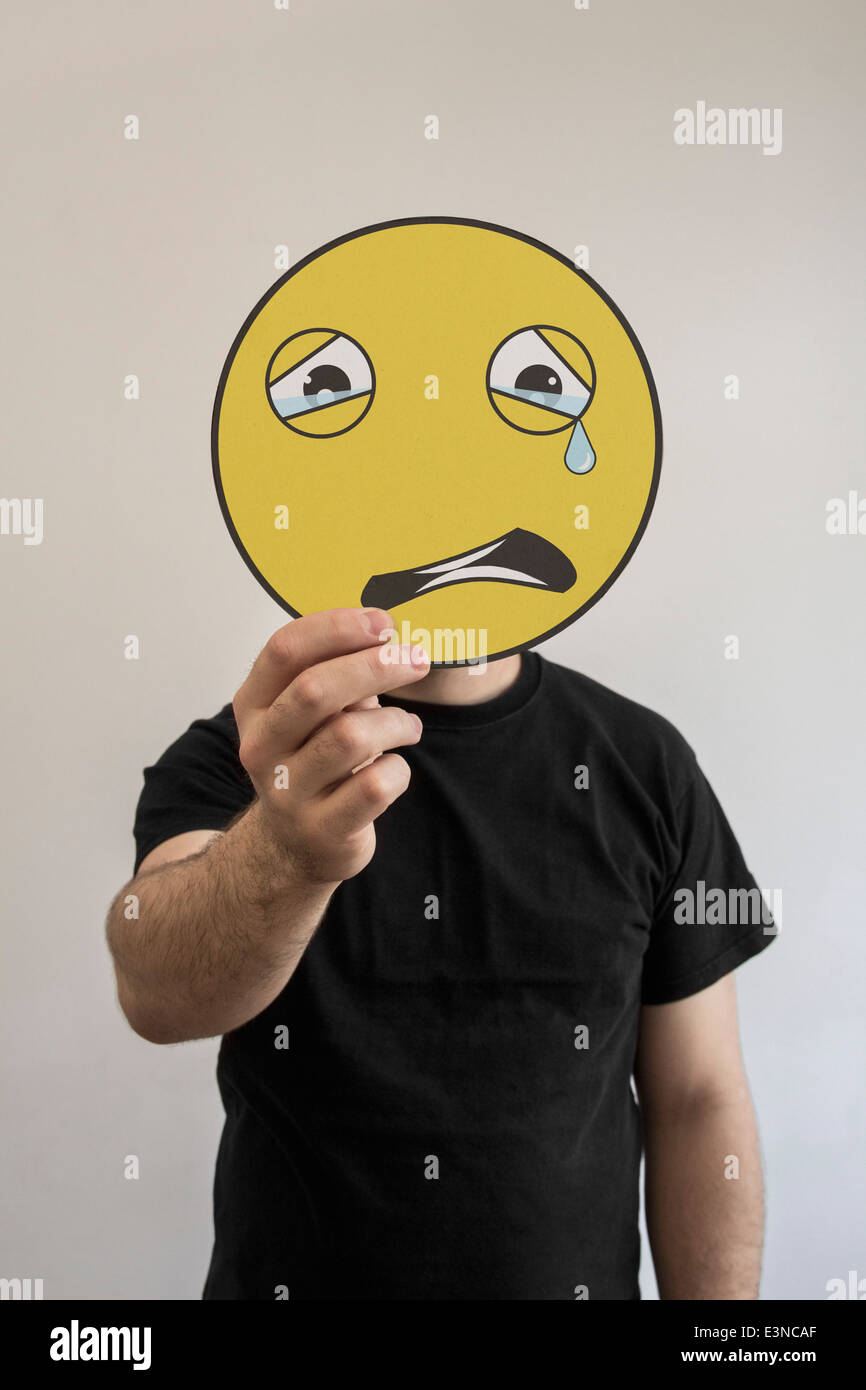Smiley emoticon facial expression crying immagini e fotografie stock ad ...