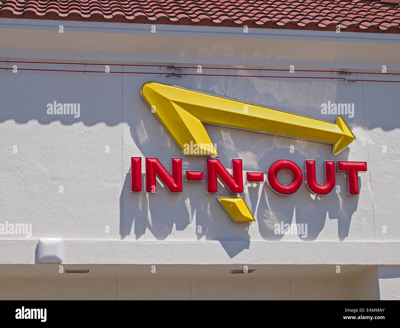 In n out burger sign immagini e fotografie stock ad alta risoluzione ...