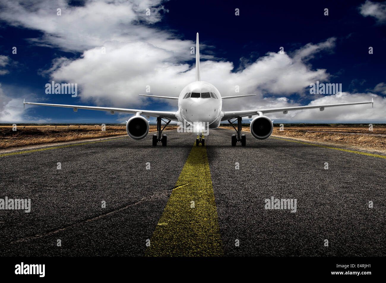 Airbus a320 cockpit immagini e fotografie stock ad alta risoluzione - Alamy