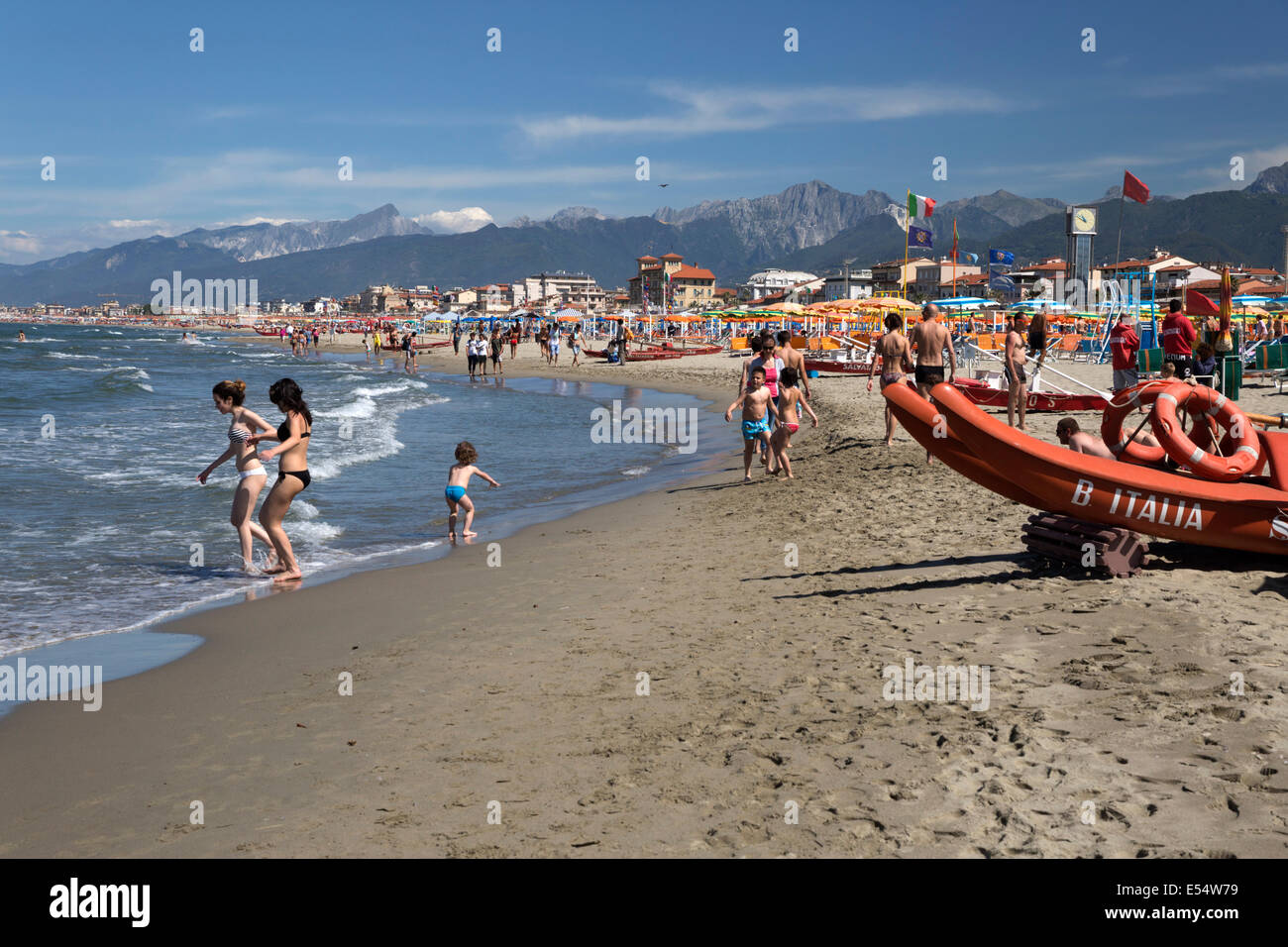 Spiaggia viareggio immagini e fotografie stock ad alta risoluzione - Alamy
