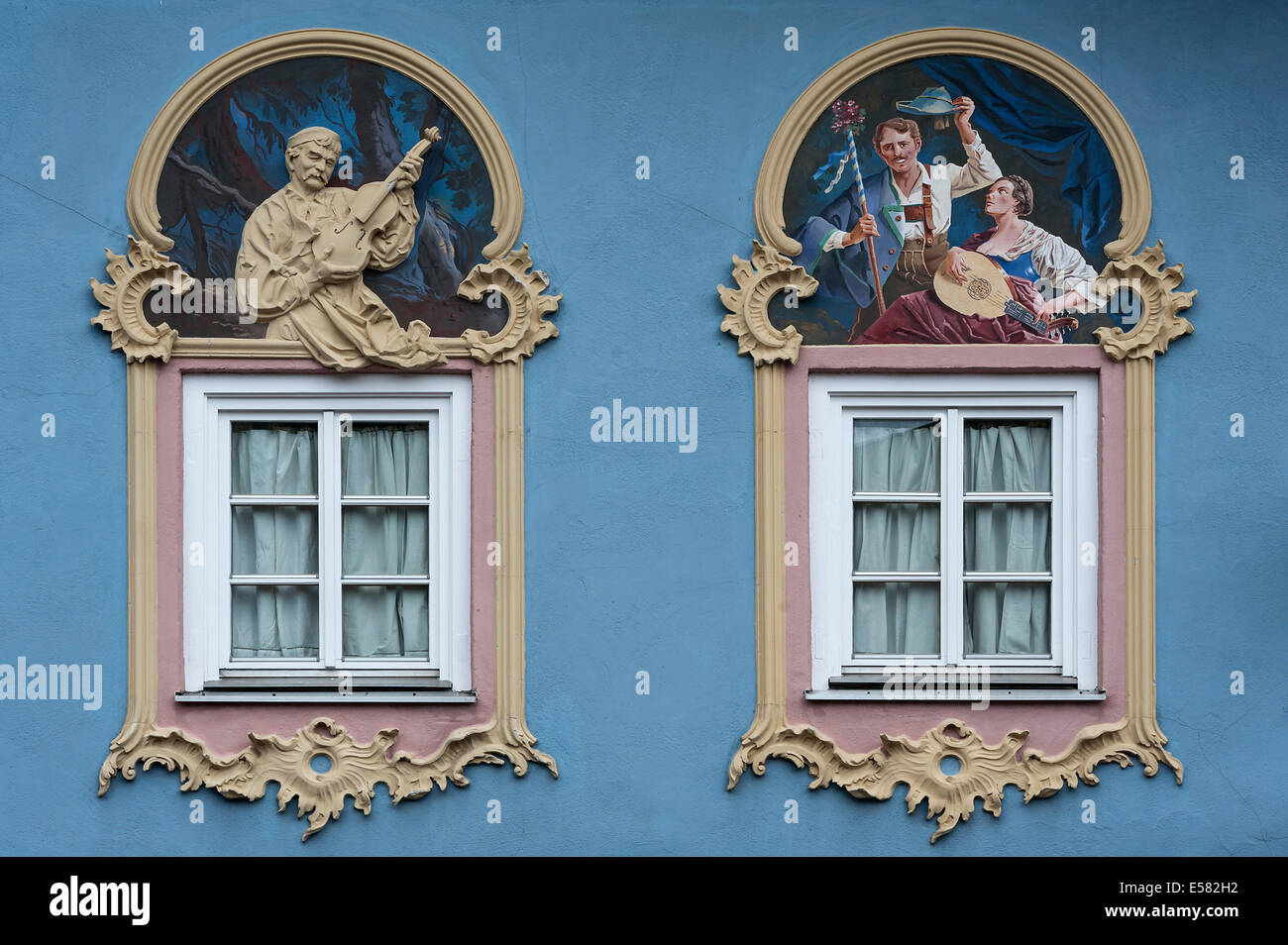 Cornici decorative immagini e fotografie stock ad alta risoluzione - Alamy