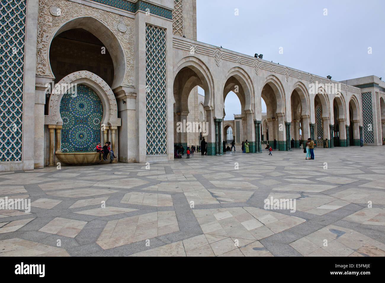 Moschea di Hassan II è la più grande moschea in Marocco e in Africa e ...
