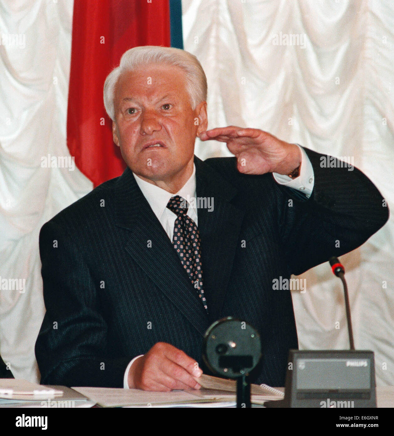 Gorbaciov yeltsin immagini e fotografie stock ad alta risoluzione - Alamy