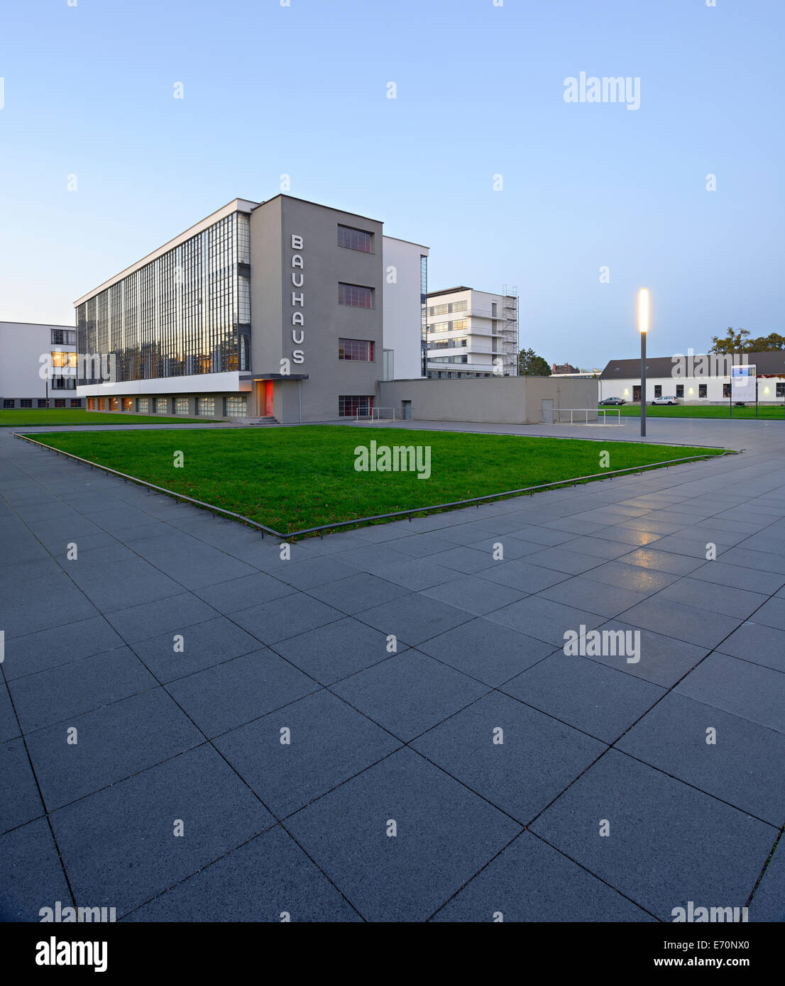 Bauhaus dessau immagini e fotografie stock ad alta risoluzione - Alamy
