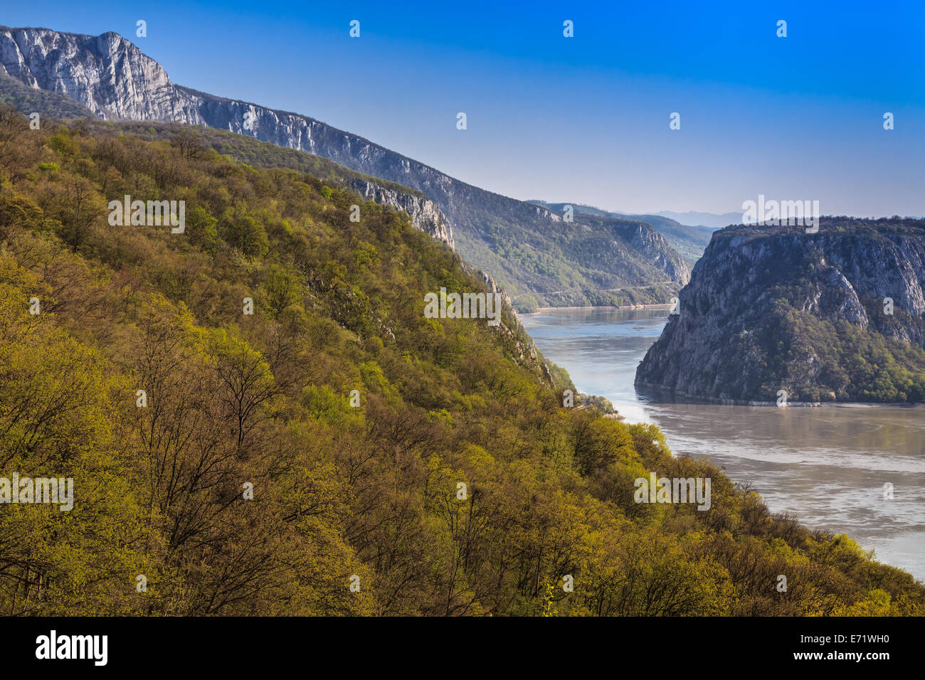 Gole del danubio immagini e fotografie stock ad alta risoluzione - Alamy