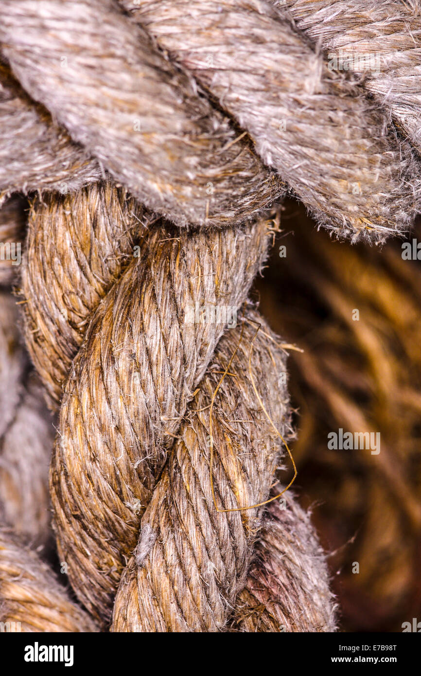 Corda per legare immagini e fotografie stock ad alta risoluzione - Alamy