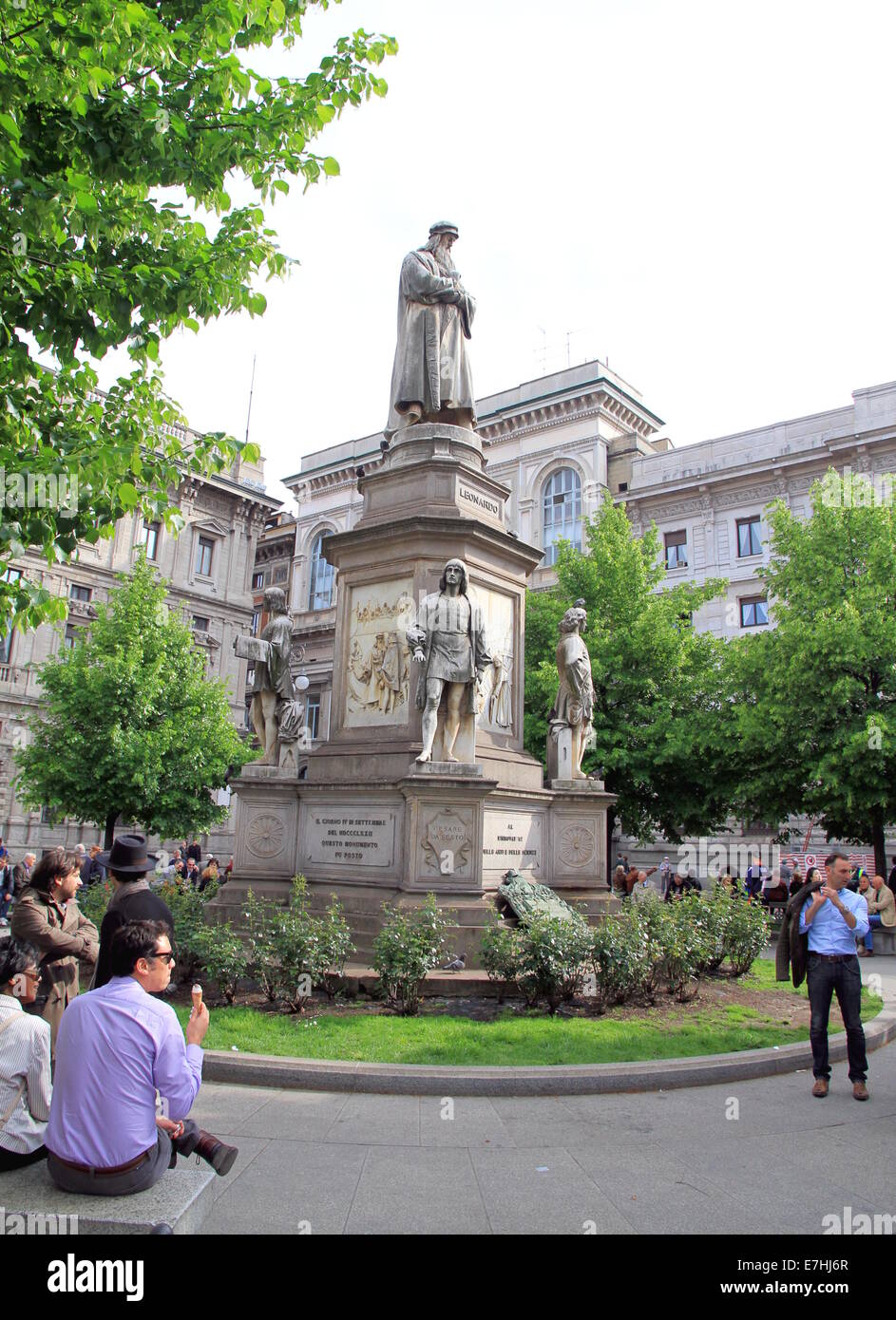 Piazza leonardo da vinci milano immagini e fotografie stock ad alta ...