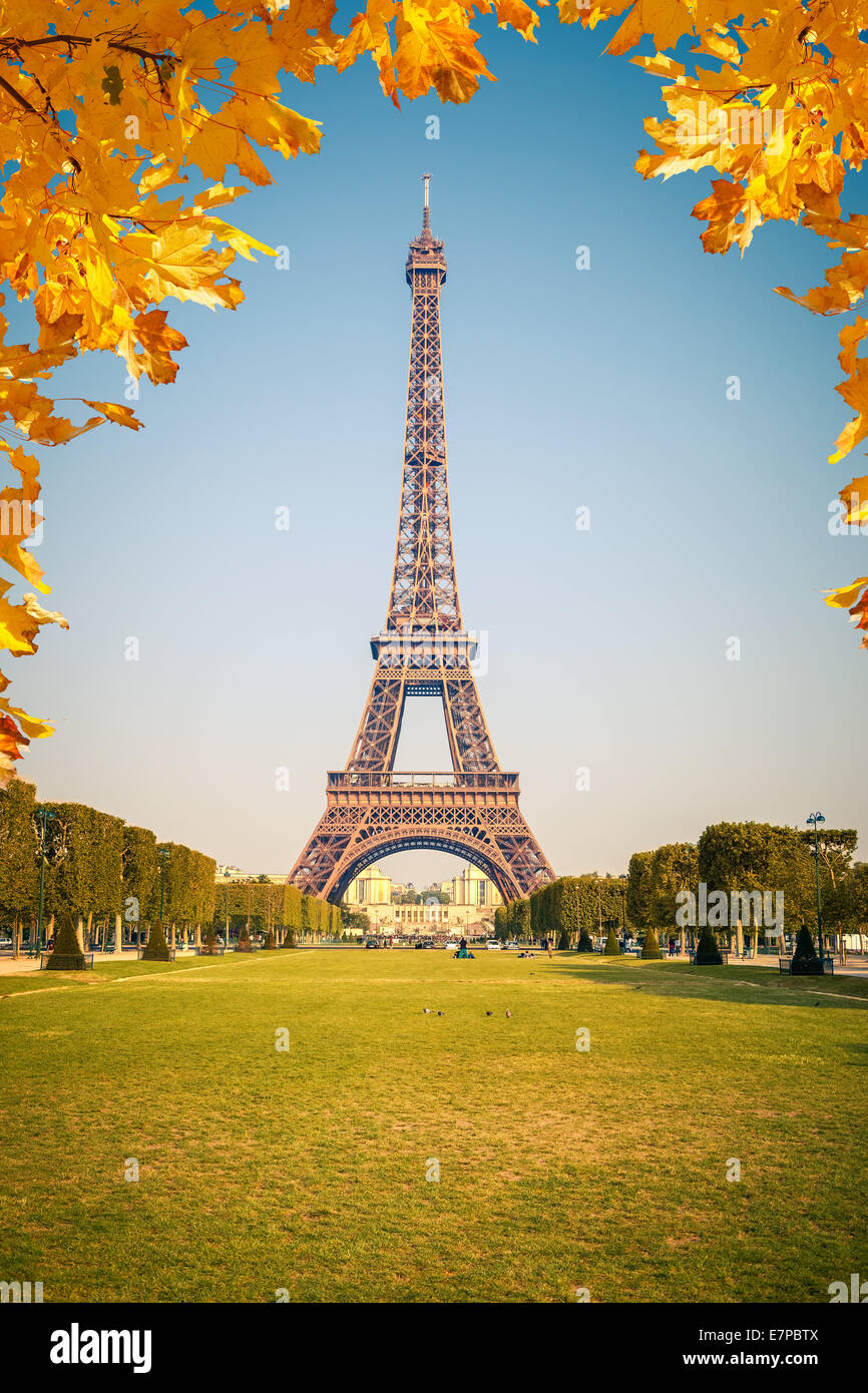 Torre eiffel paris immagini e fotografie stock ad alta risoluzione - Alamy