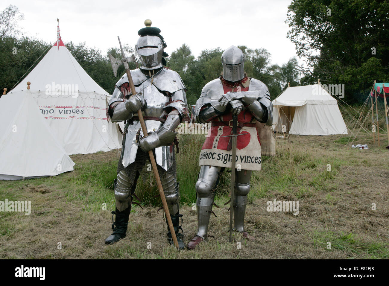 Medieval knight armour immagini e fotografie stock ad alta risoluzione ...