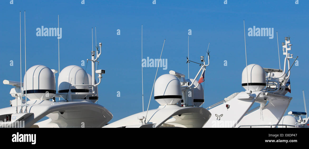 Radar per navi immagini e fotografie stock ad alta risoluzione - Alamy