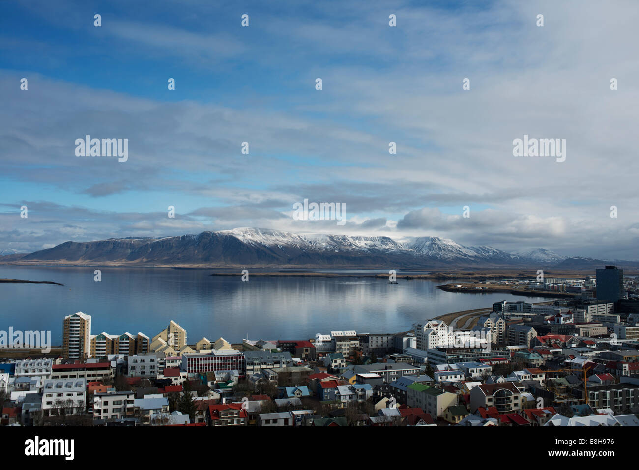 Reykjavík, la capitale e la città più grande dell'Islanda Foto stock ...