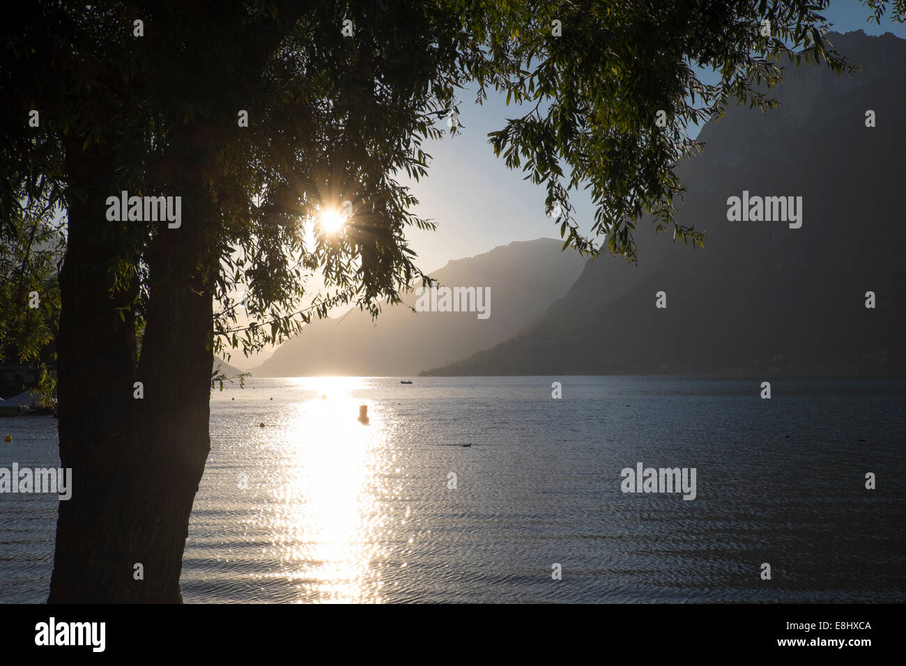 Lake lugano italy immagini e fotografie stock ad alta risoluzione - Alamy