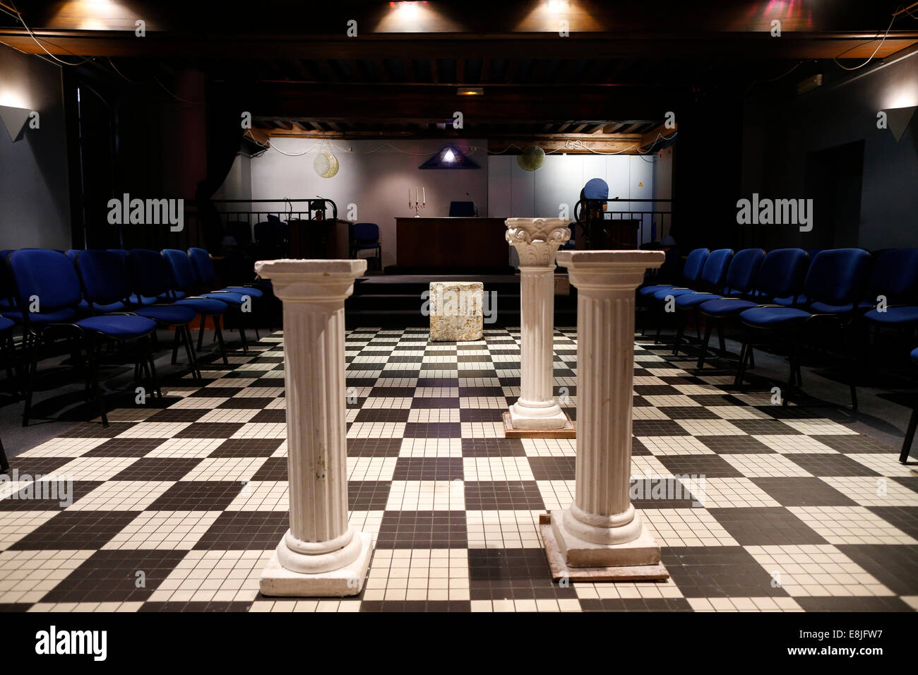 La sala massonica immagini e fotografie stock ad alta risoluzione - Alamy