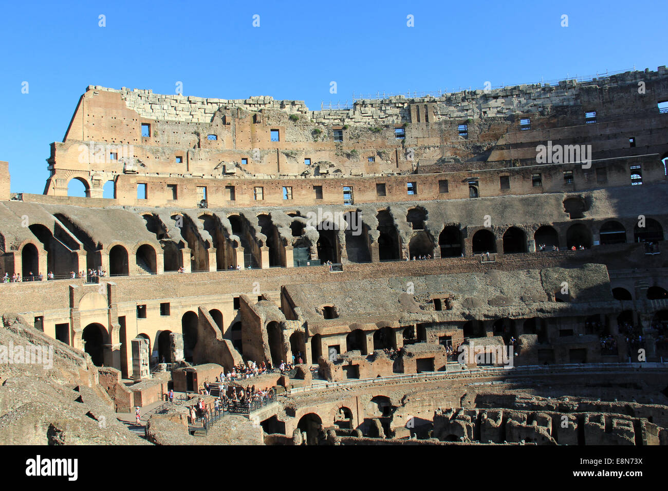 Struttura del colosseo immagini e fotografie stock ad alta risoluzione ...
