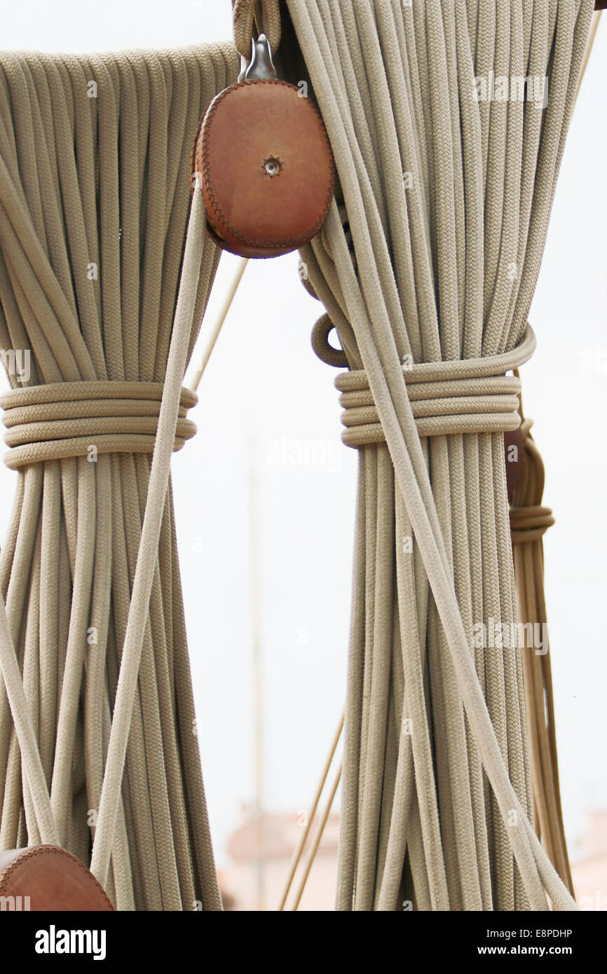 Drizza di traino immagini e fotografie stock ad alta risoluzione - Alamy