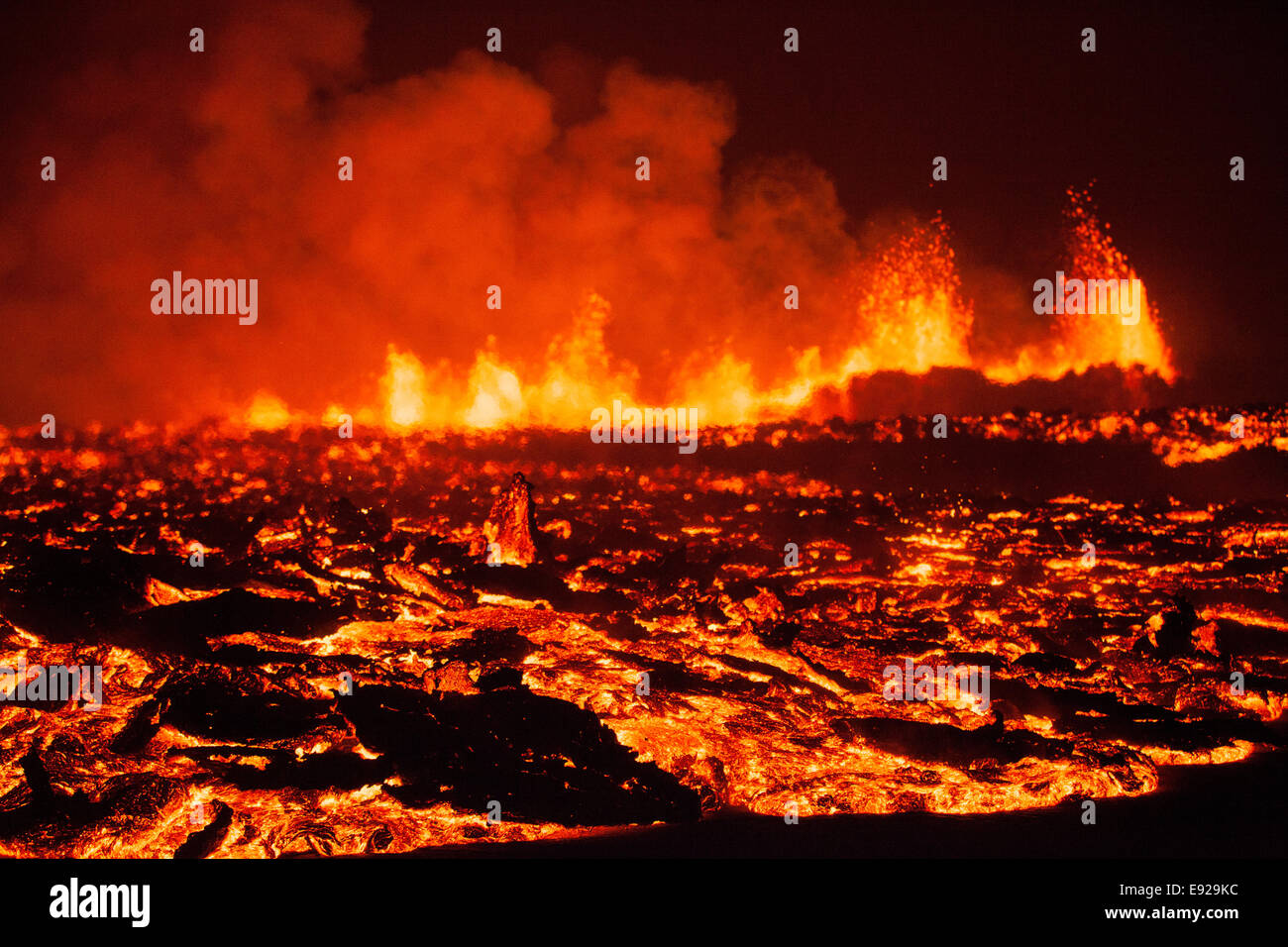 Vulcano eruzione immagini e fotografie stock ad alta risoluzione - Alamy