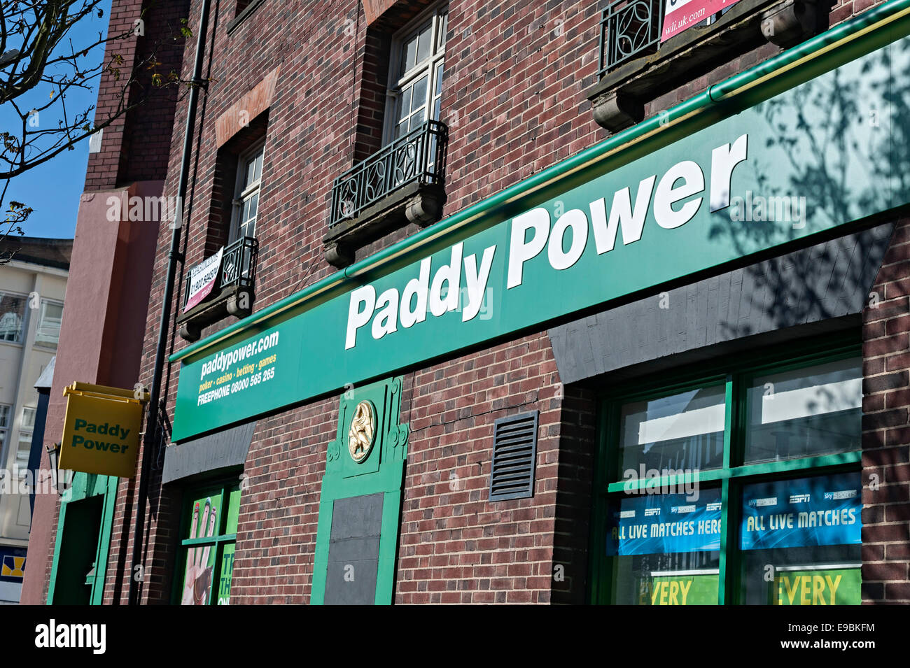 Bookmaker power paddy immagini e fotografie stock ad alta risoluzione ...