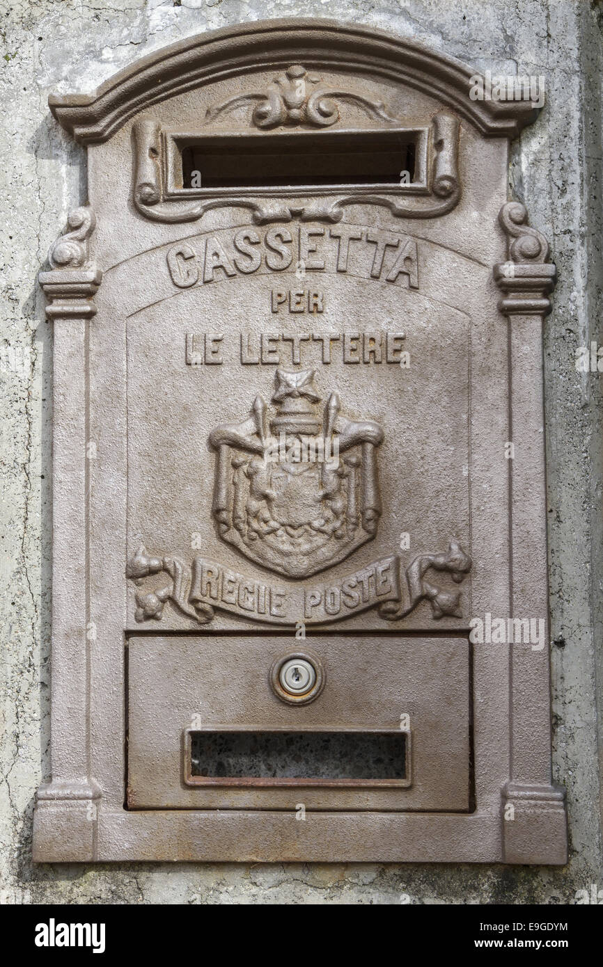 Cassetta lettere immagini e fotografie stock ad alta risoluzione - Alamy