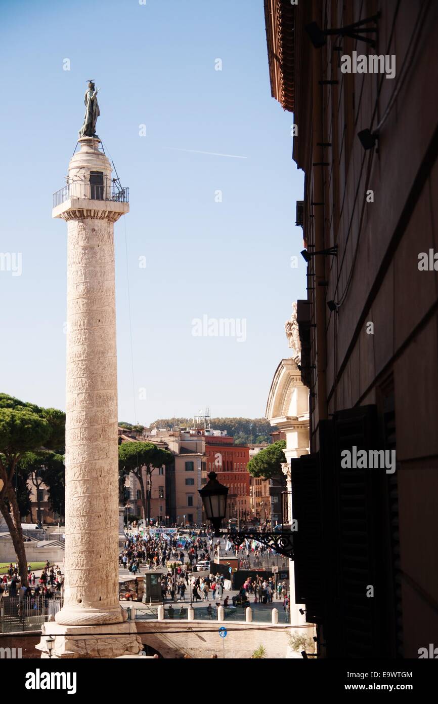Durante gli scavi per la linea della metropolitana di roma immagini e ...