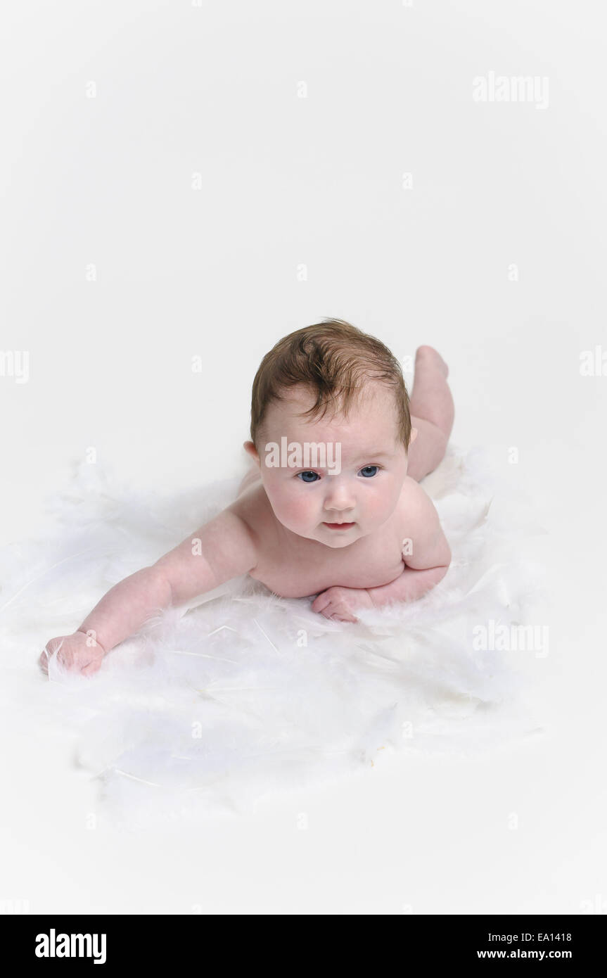 Kleiner engel immagini e fotografie stock ad alta risoluzione - Alamy