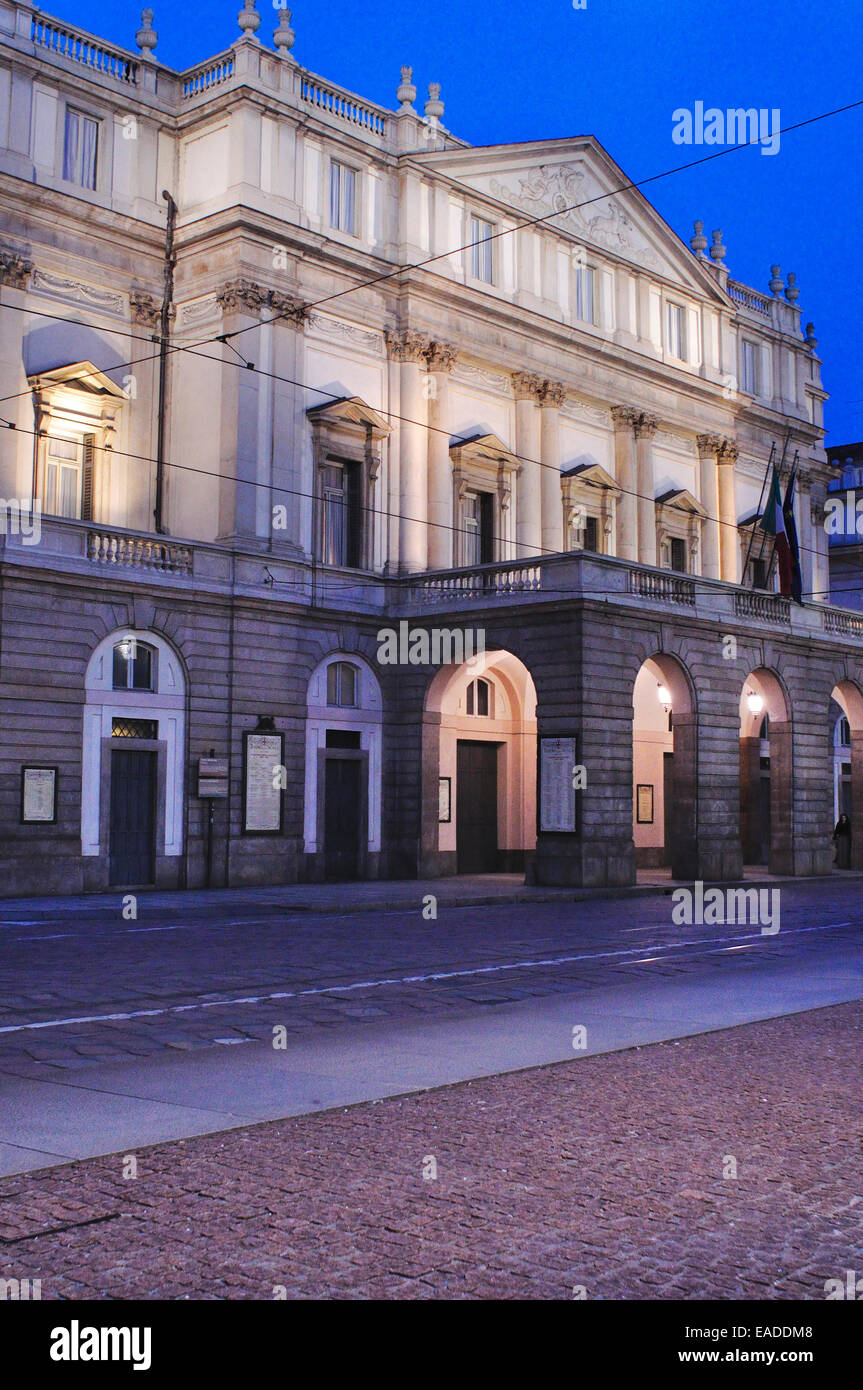 Teatro Di Milano Immagini e Fotos Stock - Alamy
