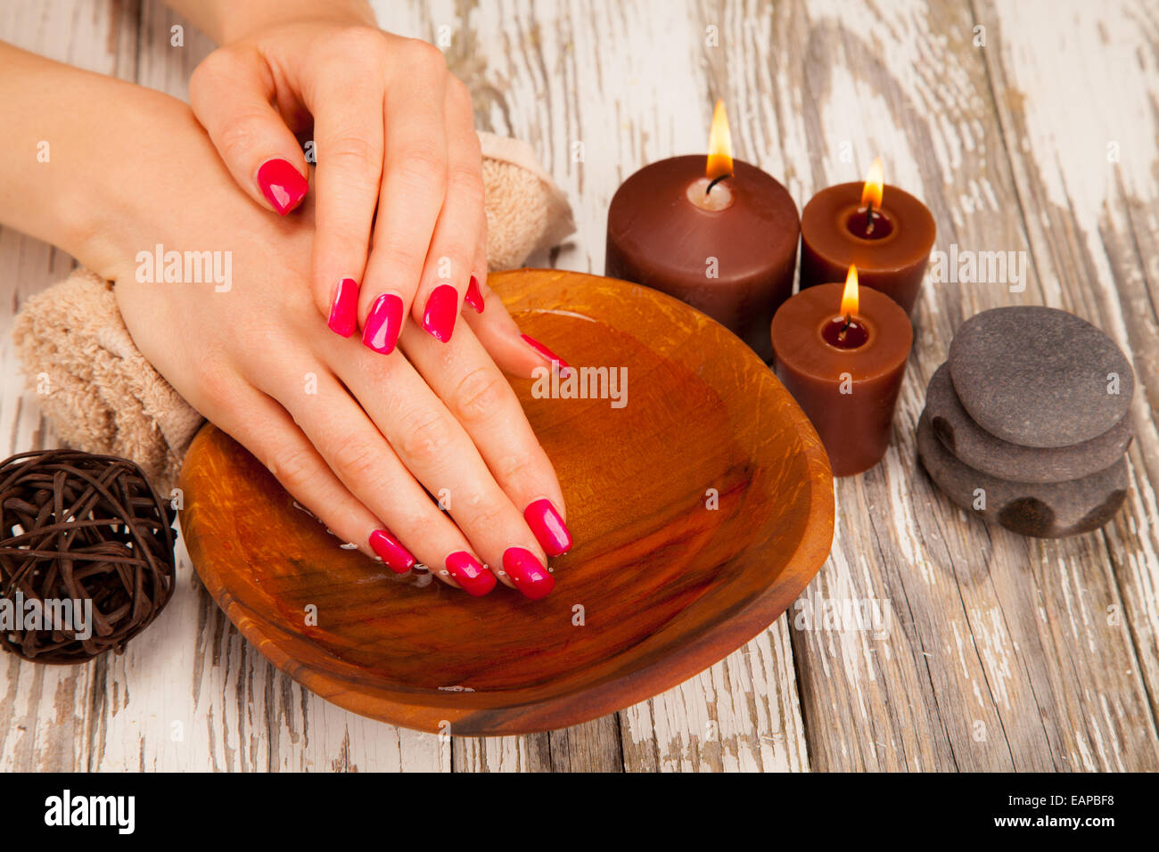 Mani colorate immagini e fotografie stock ad alta risoluzione - Alamy