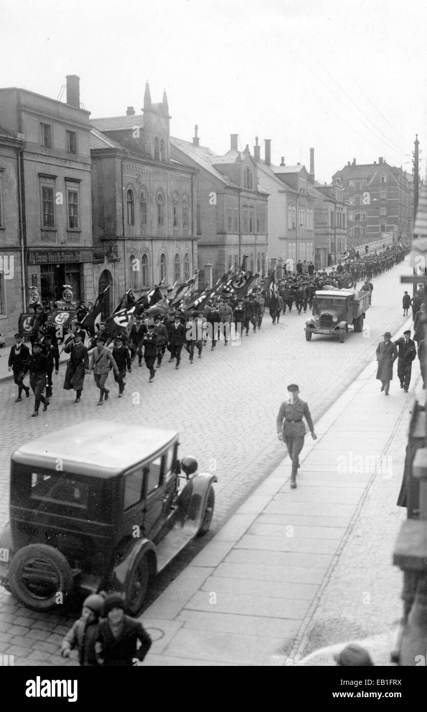 Germania nazista anni '30 bandiera dello schutzstaffel ss immagini e ...