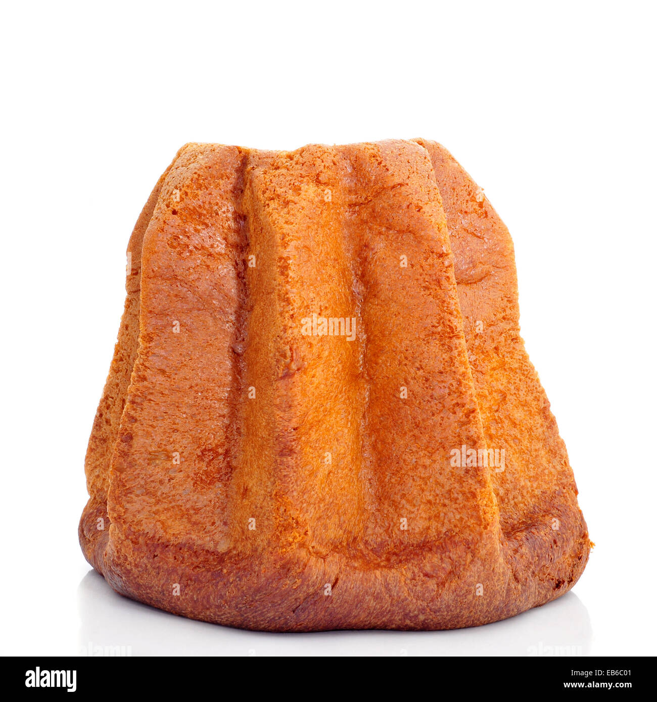 Primo piano di un pandoro, un tipico dolce italiano il pane per il ...