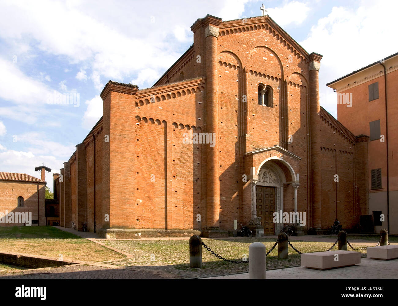 Chiese antiche in emilia romagna immagini e fotografie stock ad alta ...