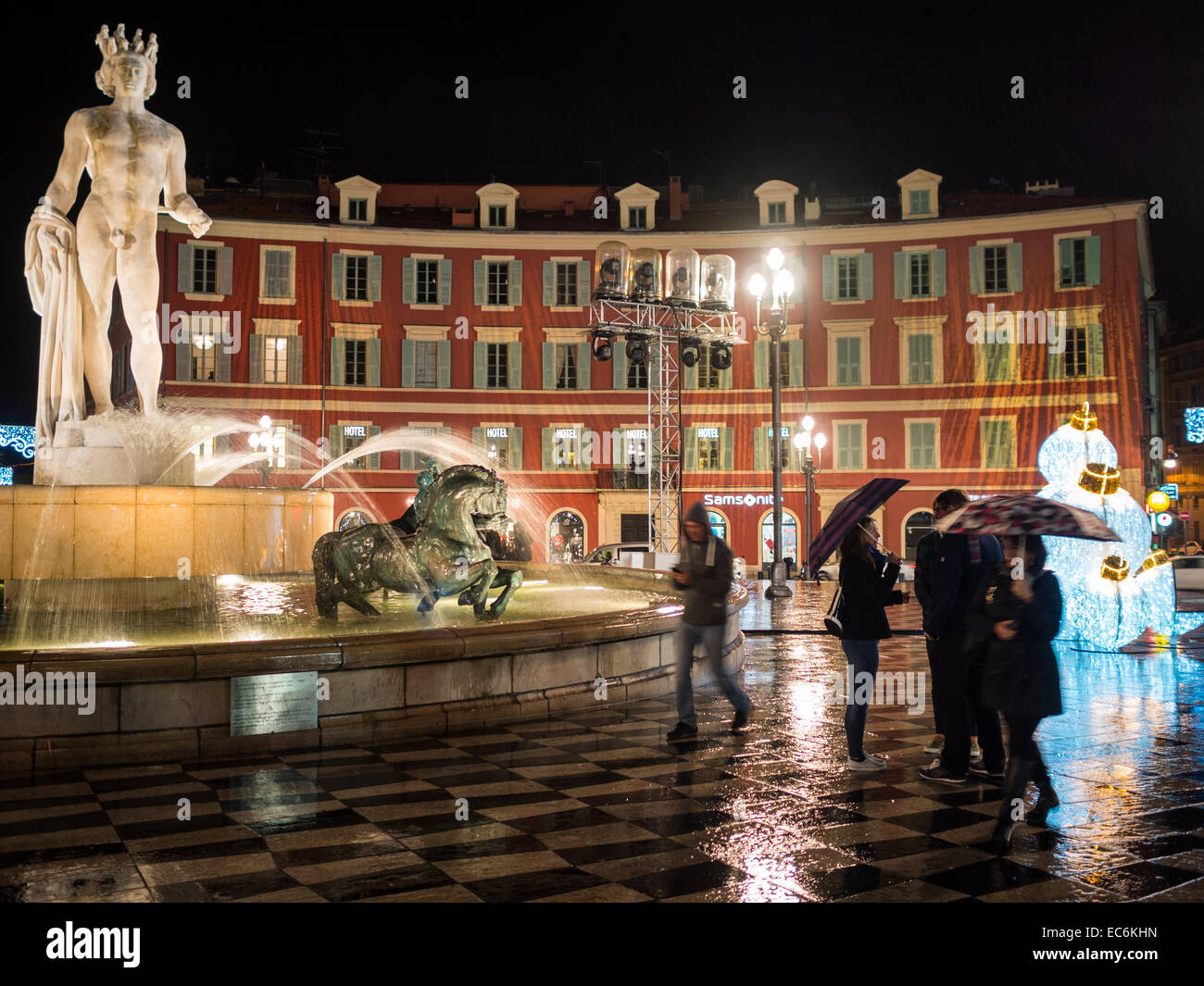 Apollo statue place massena nice immagini e fotografie stock ad alta ...