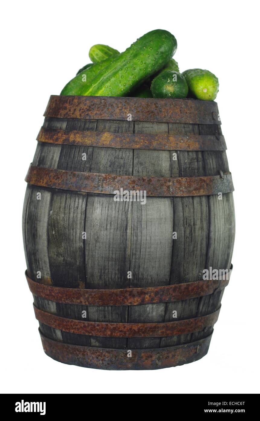 Barile di legno arrugginito immagini e fotografie stock ad alta ...