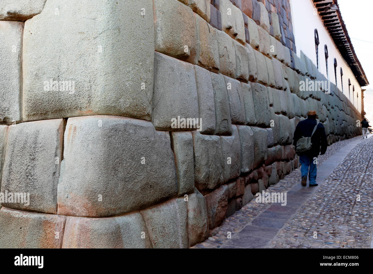 Muro inca di cusco immagini e fotografie stock ad alta risoluzione - Alamy