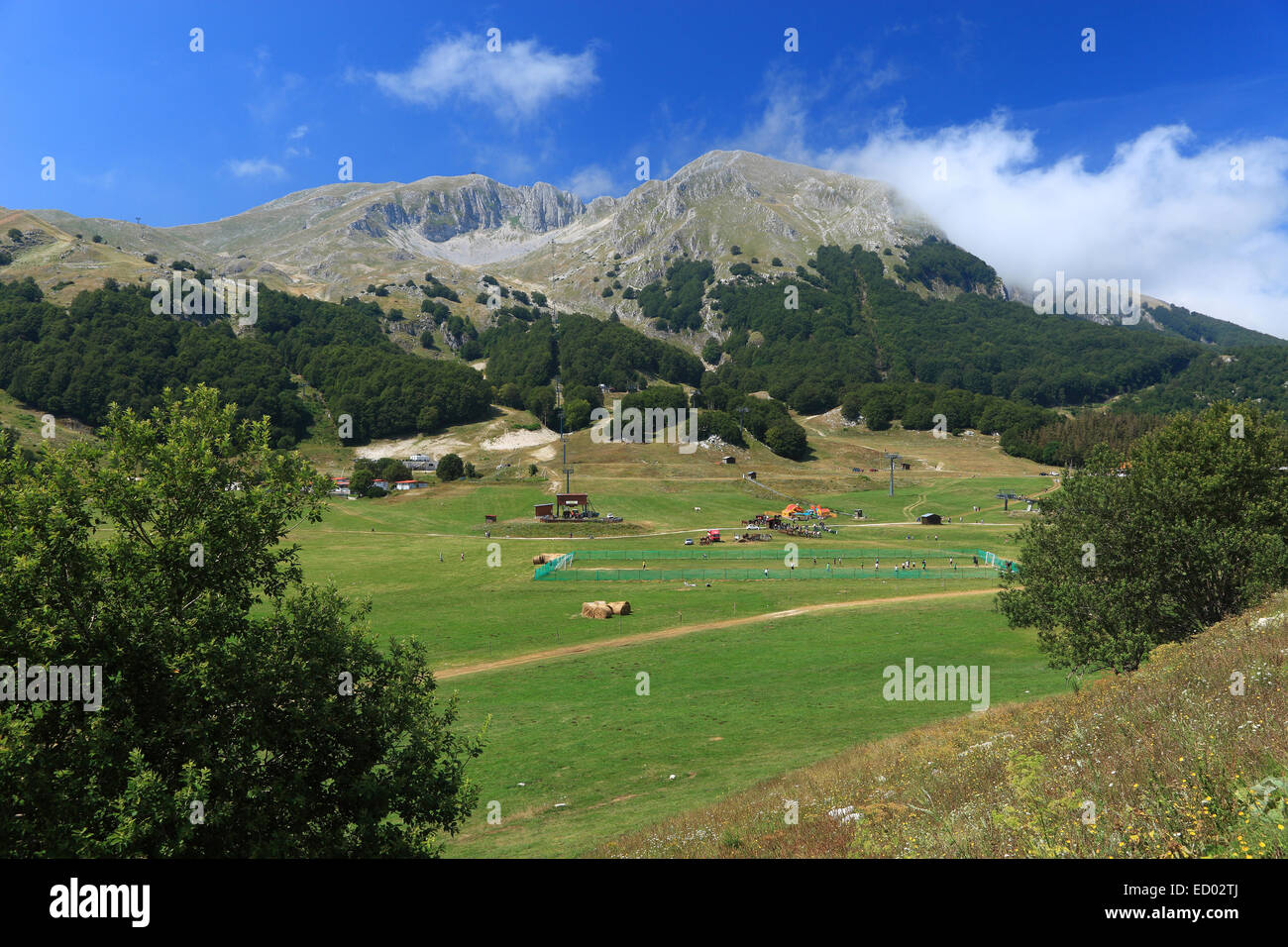 L'Italia, Molise, San Massimo, il Parco Regionale del Matese ...