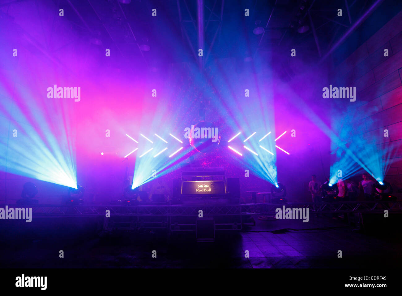 Laser elettrico immagini e fotografie stock ad alta risoluzione - Alamy