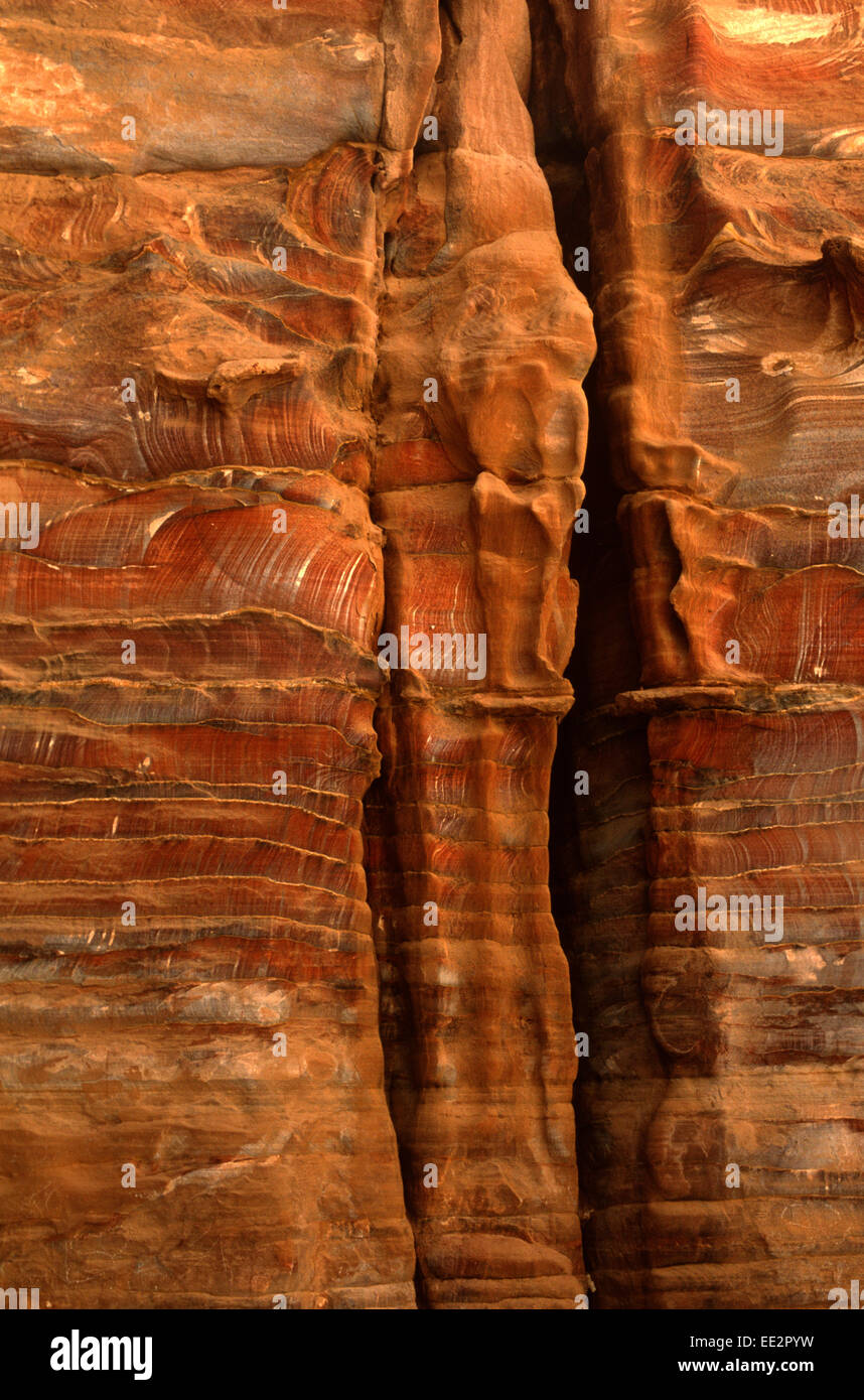 Colori della pietra arenaria della giordania immagini e fotografie ...