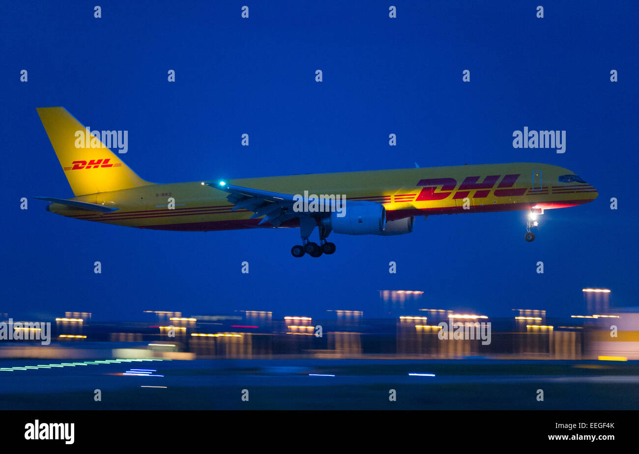 Dhl hub immagini e fotografie stock ad alta risoluzione - Alamy