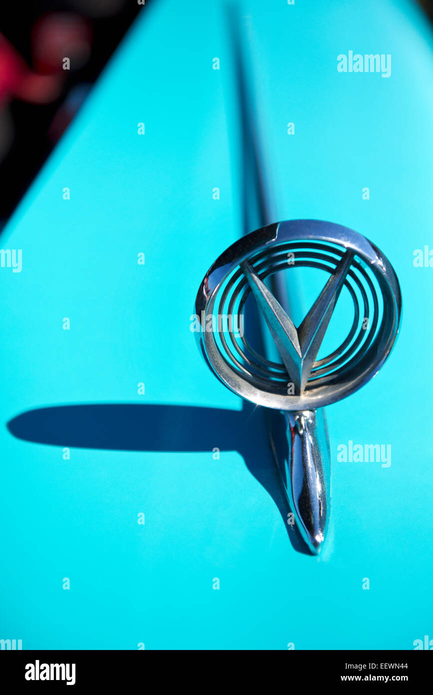 Cofano dell'auto immagini e fotografie stock ad alta risoluzione - Alamy