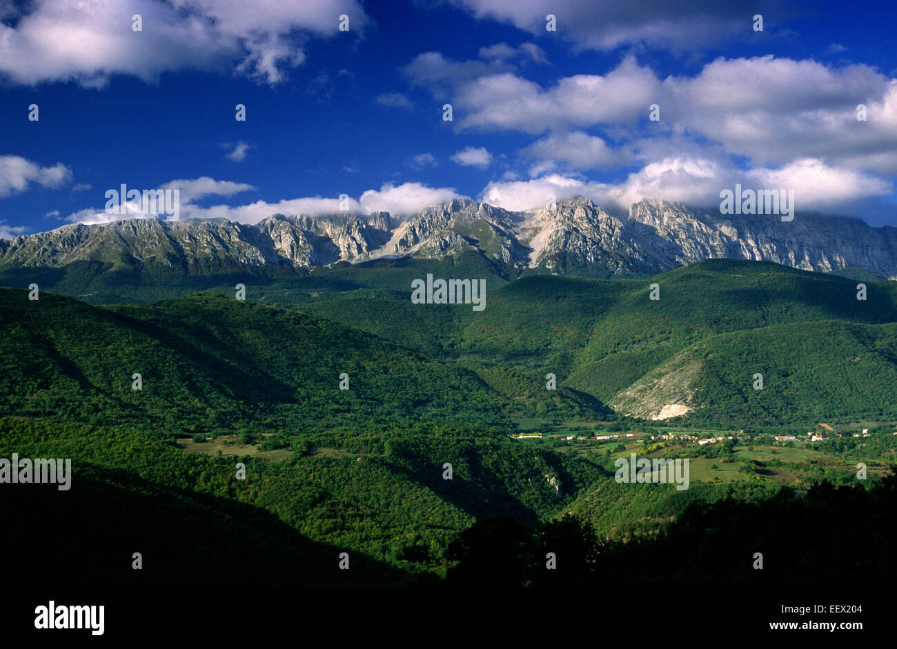 Monte velino immagini e fotografie stock ad alta risoluzione - Alamy