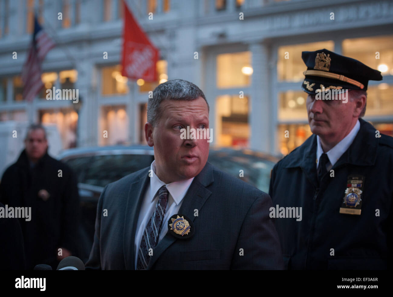 Nypd detective immagini e fotografie stock ad alta risoluzione - Alamy