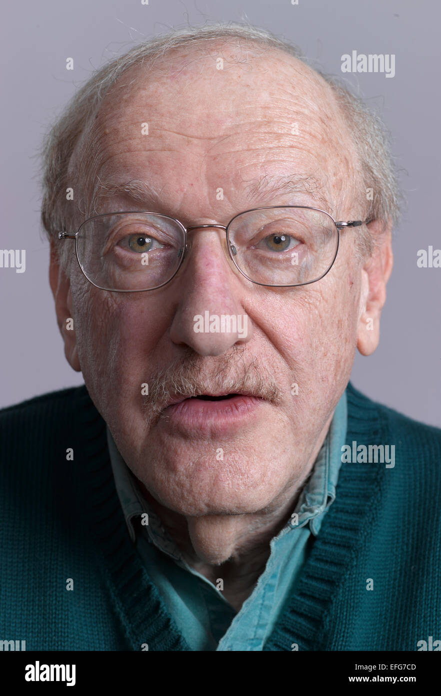 Anziano con demenza immagini e fotografie stock ad alta risoluzione - Alamy