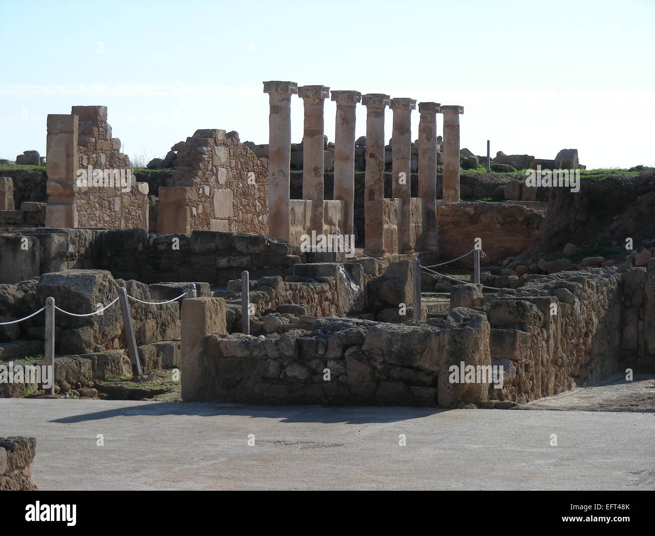 Rovine nel mare immagini e fotografie stock ad alta risoluzione - Alamy