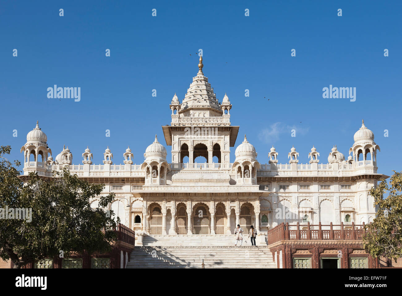 Ingresso jaswant thada immagini e fotografie stock ad alta risoluzione - Alamy