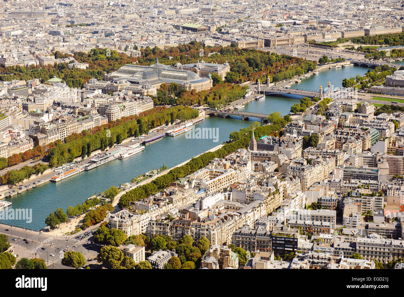 Parigi dalla torre eiffel immagini e fotografie stock ad alta ...