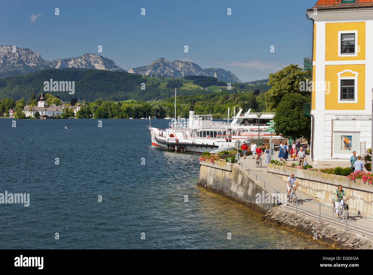 Al castello di orth immagini e fotografie stock ad alta risoluzione - Alamy
