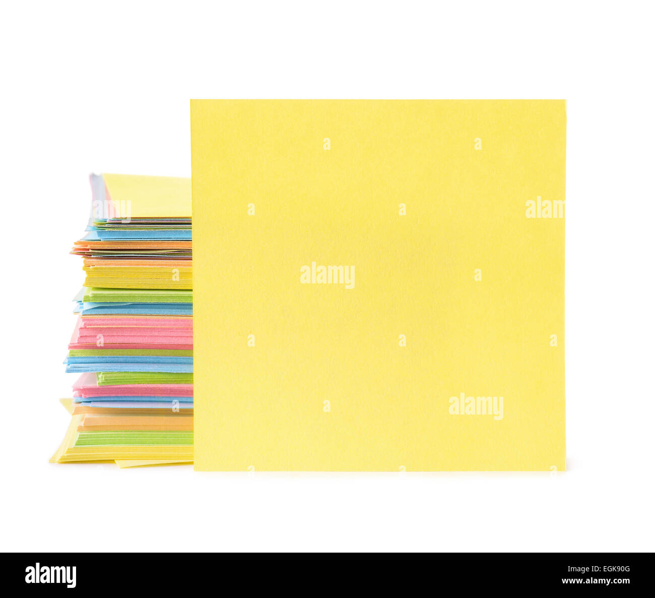 Blank sticky note on white immagini e fotografie stock ad alta ...
